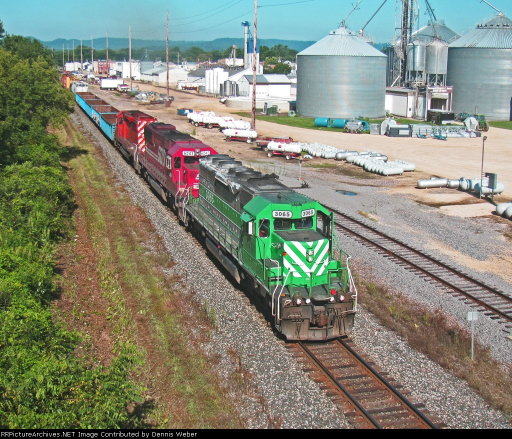 Citx 3065, SOO-6043, CP sd40-2. CP's Tomah Sub.